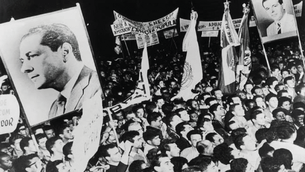 Populismo no Brasil | Realize - Tutoria Educacional